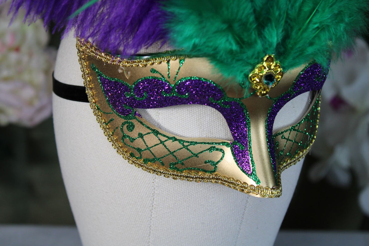 Venetian Style with 3 feather Mask – Bayou Gumbo Souvenir